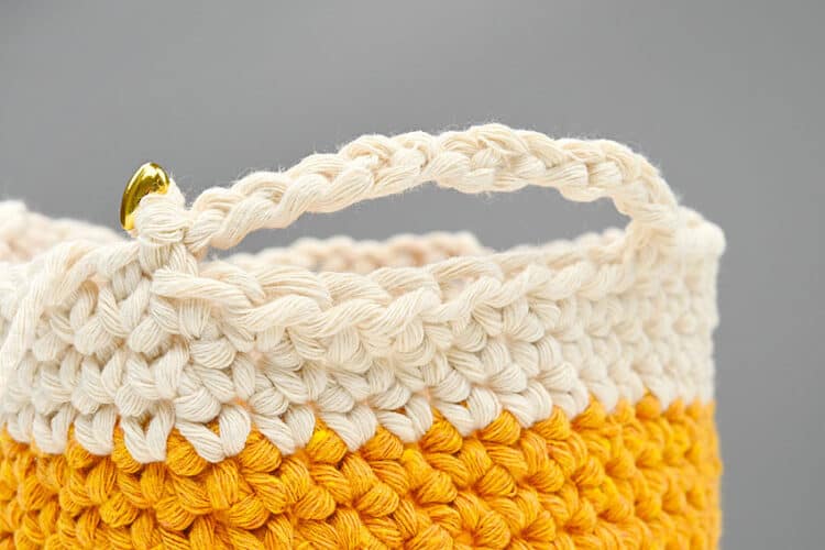 Free Crochet Basket Pattern - Easy Tutorial for Beginners