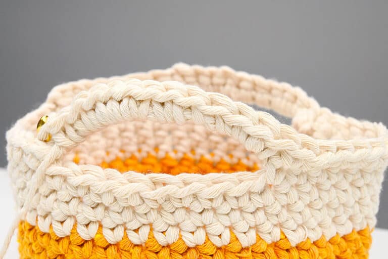 Free Crochet Basket Pattern - Easy Tutorial for Beginners