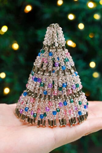 Safety Pin Christmas Tree - Easy DIY Beaded Holiday Craft