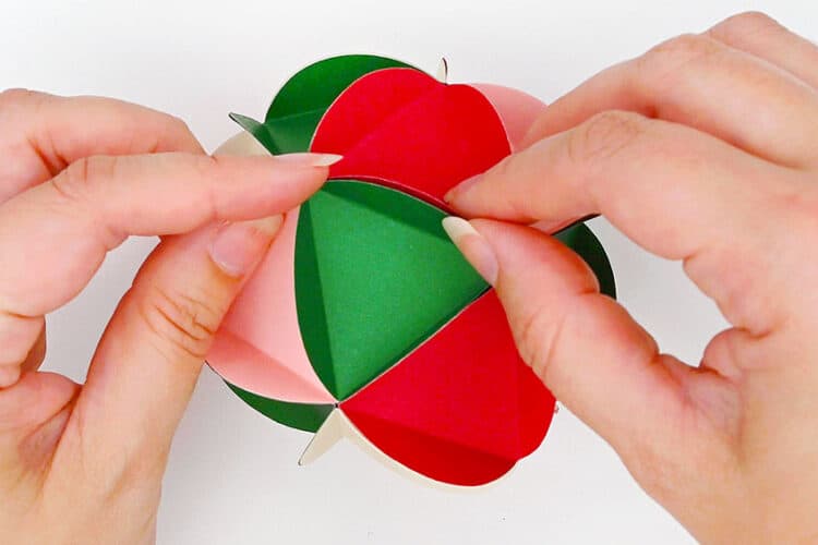 Folded Paper Ball Ornament - 3D DIY Christmas Craft