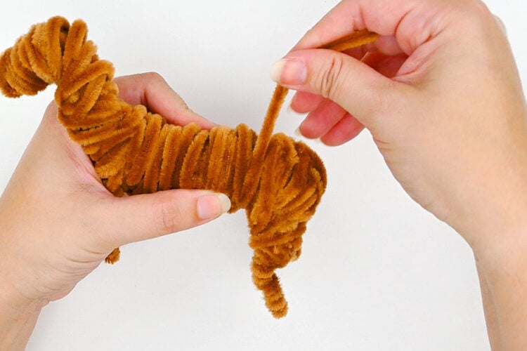 Pipe Cleaner Reindeer - Fun & Easy Christmas Craft