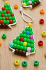 Christmas Tree Pony Bead Ornaments - Easy DIY Christmas Craft