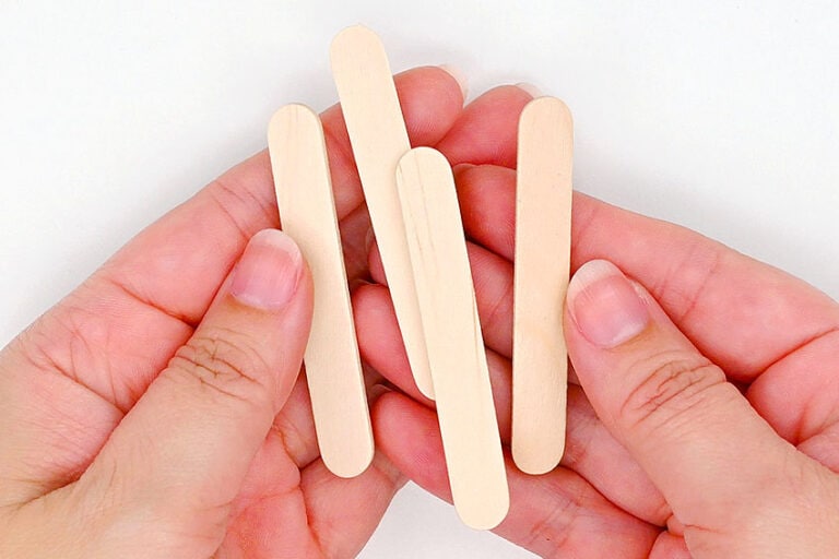 Popsicle Stick Sled Ornament - Cute DIY Christmas Craft Idea