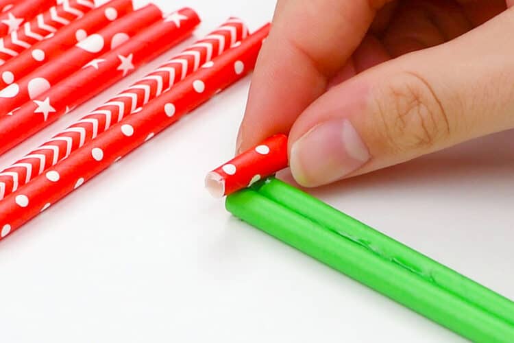 Straw Christmas Tree Ornaments - Easy DIY Ornament Craft!