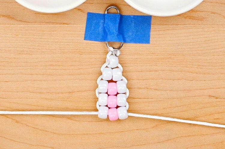 Pony Bead Bunny Pattern - Easy Pony Bead Easter Craft