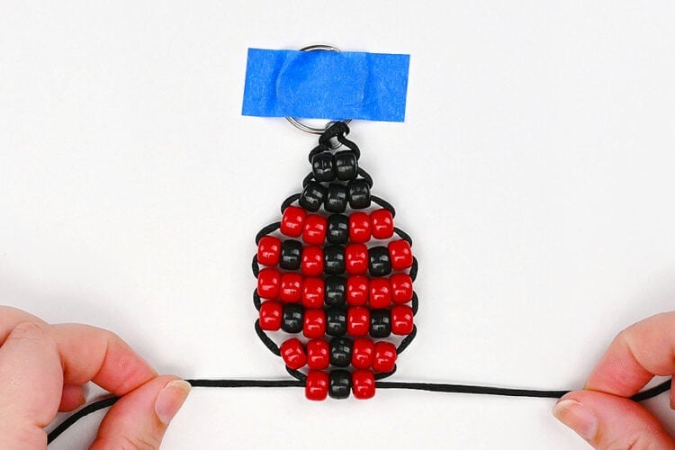 Pony Bead Ladybug - Easy Beaded Ladybug Pattern